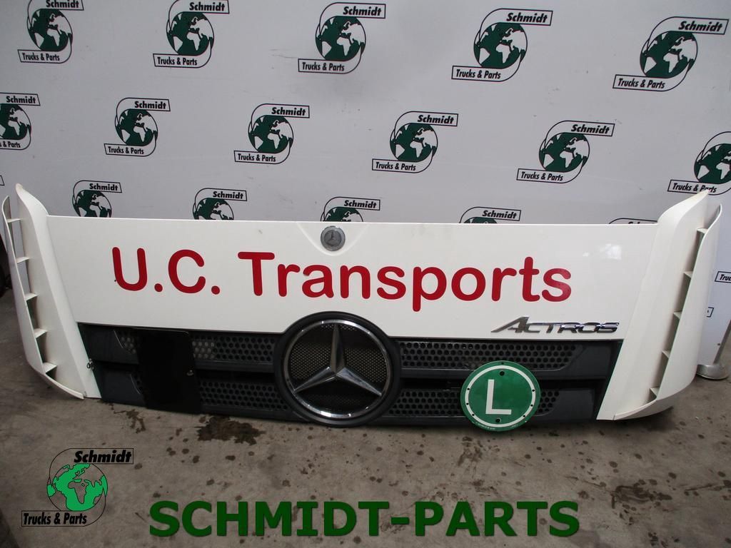 Te koop: Mercedes-Benz Actros Mp4 Grille | Schmidt Trucks & Parts