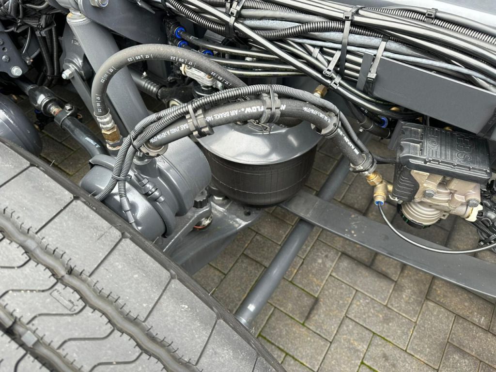Zum verkauf: Scania 10X4 TRIDEM CHASSIS NIEUW/NEUE/NEW FULL OPTIONS 2X ...